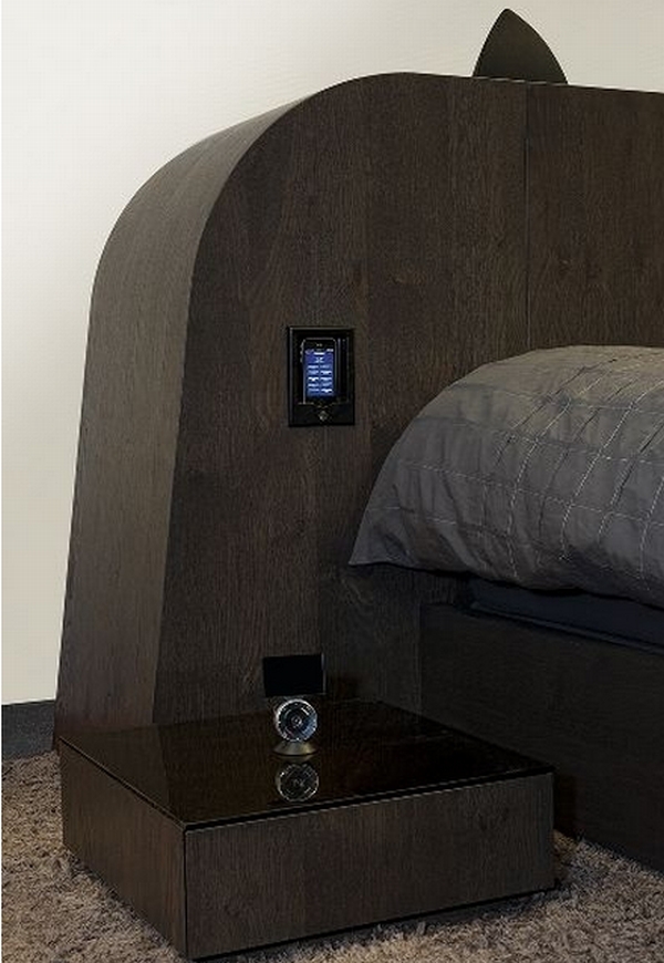 Anemone Eco Chic Multimedia bed with integrated Bang & Olufsen sound ...