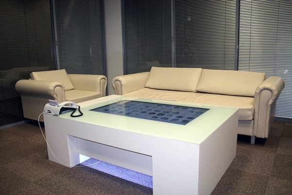 Multitouch interactive Coffee table is a class apart with technological ...