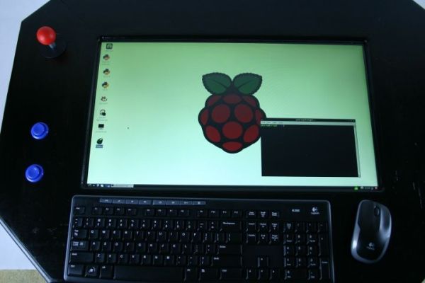 DIY Coffee Table fitted with Raspberry Pi, 24-inch LCD screen - Homecrux