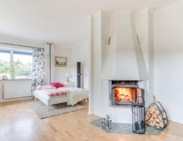 5+ Best Retractable Ceiling Beds (One Room, Twice the Space)