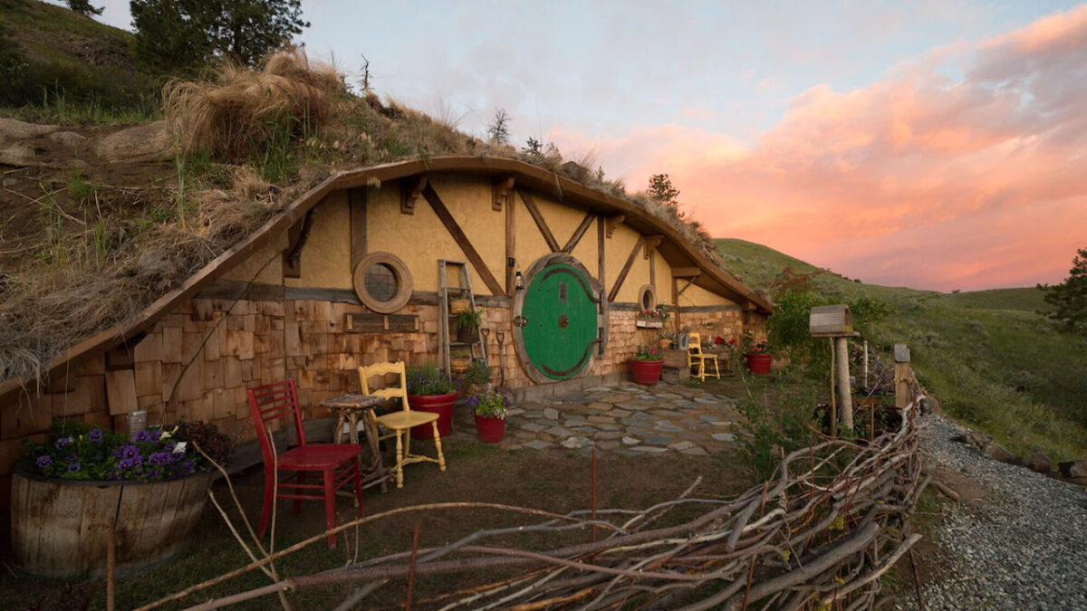 10 Real-Life Hobbit Homes from Around the World