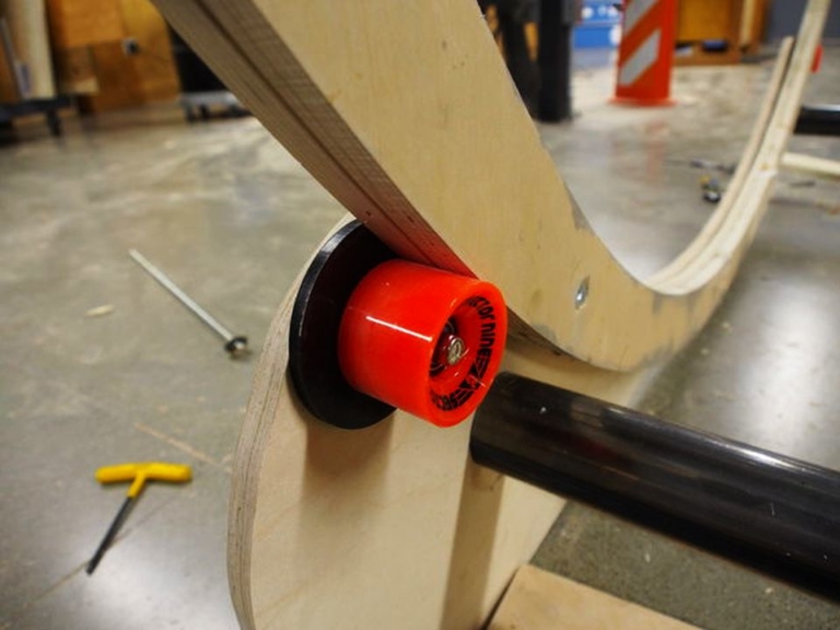 DIY Hamster Wheel Standing Desk Keep You Fit at Work - Homecrux
