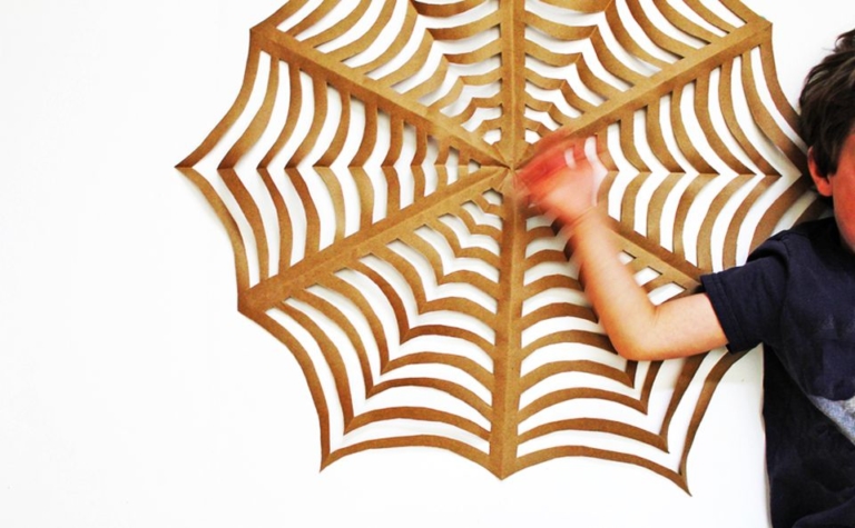 Halloween Decorating Ideas: DIY Origami Spider Webs
