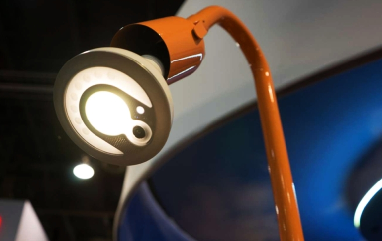 Sengled Snap LED light bulb incorporates smart surveillance camera ...