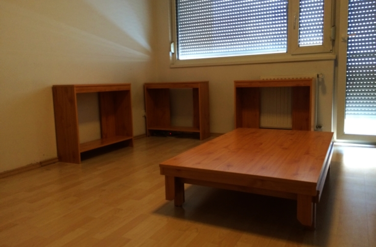 This clever table concept adjusts with your changing needs - Homecrux