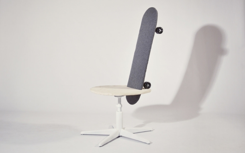 Mobilité Skateboard Chair Turns Your Office into a Playful Workplace