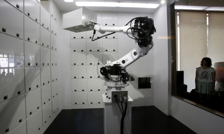 Henn-na Hotel is a world’s first fully-automated robot-staffed hotel in ...