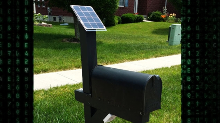 Solar-powered mailbox illuminates and sends notification when mail ...