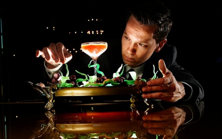 10 ridiculously priced luxurious alcoholic drinks in the world - Homecrux