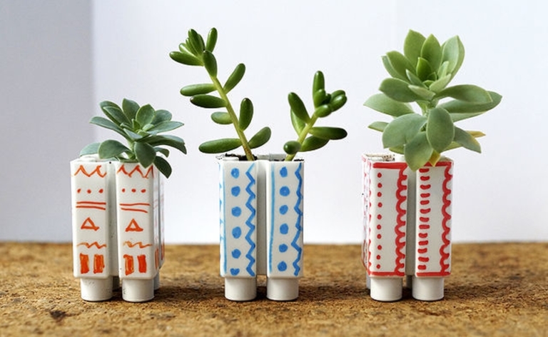 Build a cute little home garden with miniature Lego blocks - Homecrux