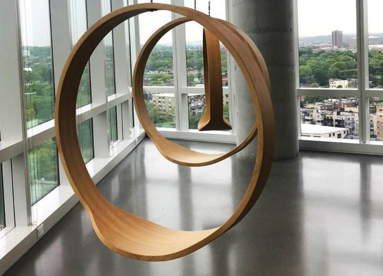 Swing Chair Brings Uniqueness to Everyday Furniture