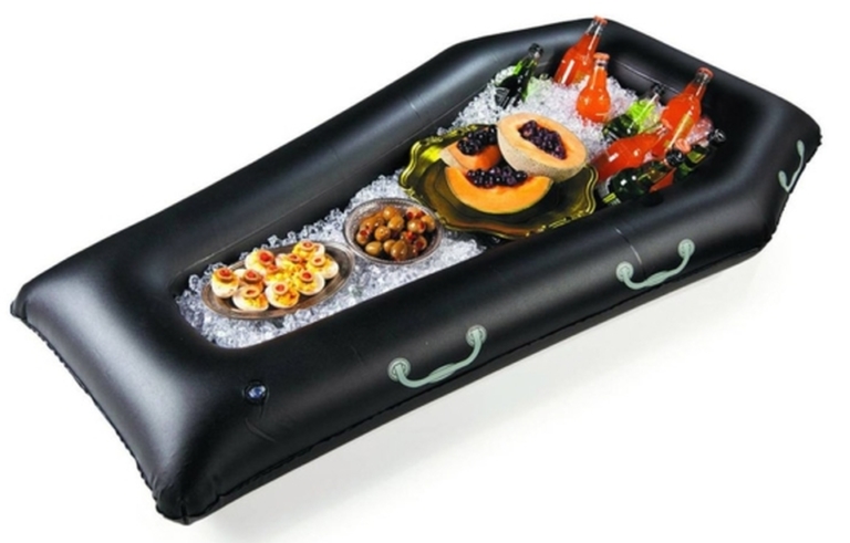 20 Halloween Pool Party Decoration Ideas