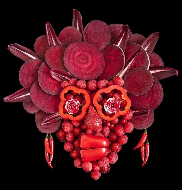 Fresh Faces: Sculptural faces made from fruits and vegetables