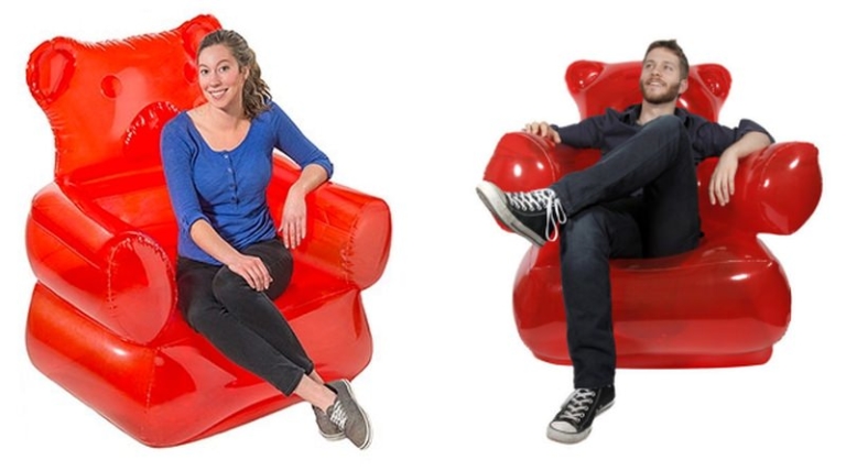 This air-filled lounge chair looks like a gigantic gummy bear - Homecrux