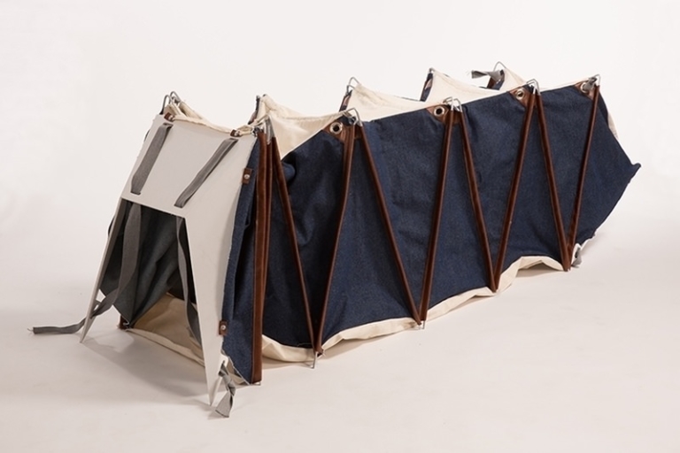Melina: Accordion-style collapsing tent that transforms into backpack