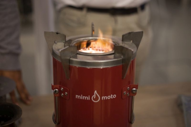 Mimi Moto: Forced air gasifier stove prevents release of toxic gases ...