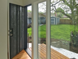 This Rotating Tiny House by Ben Kaiser can Follow The Sun All Day Long