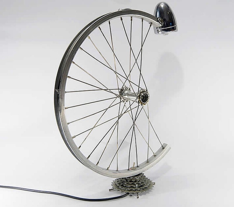 Man Builds Desk Lamp From Upcycled Bicycle Parts