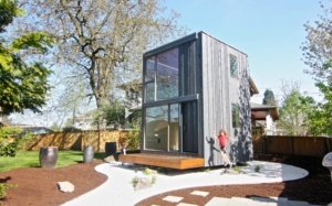 10 Rotating Homes that Follow the Sun Throughout the Day