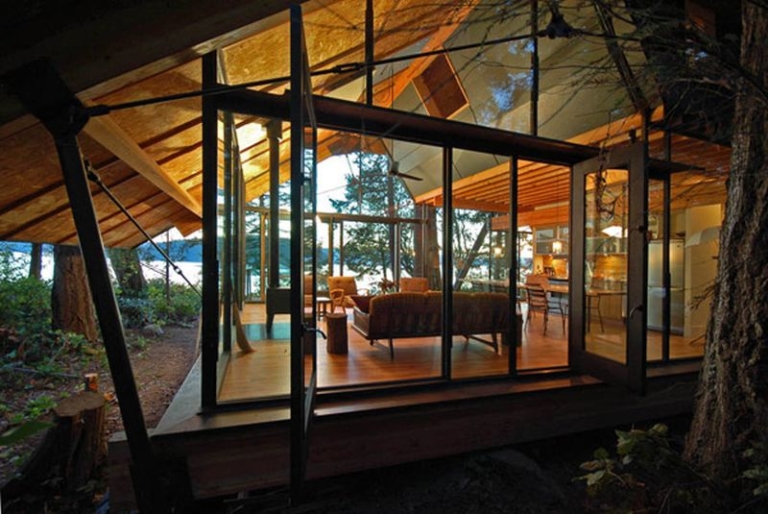 20 Modern Forest Houses from Around the World