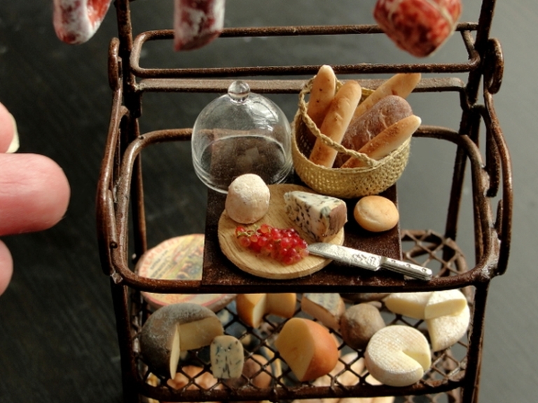 Artist Creates Mouth-Watering Miniature Food Art From Clay
