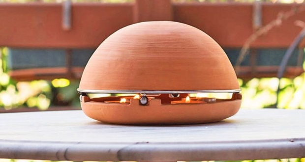 Egloo candle-powered heater warms your home for 10 cents a day