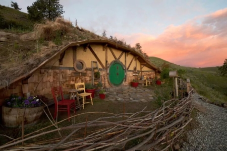 10 Real-Life Hobbit Homes from Around the World