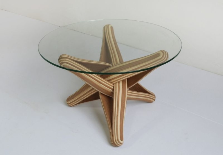 Interlaced Lock Table adds playful twist to modern home interior