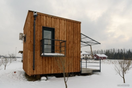 16-square-meter tiny house stays cozy with insulated exteriors