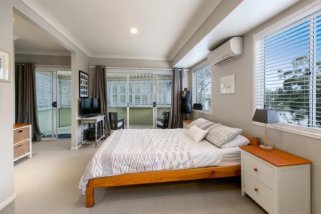 A quirky treehouse by the Brisbane River has built-in lift