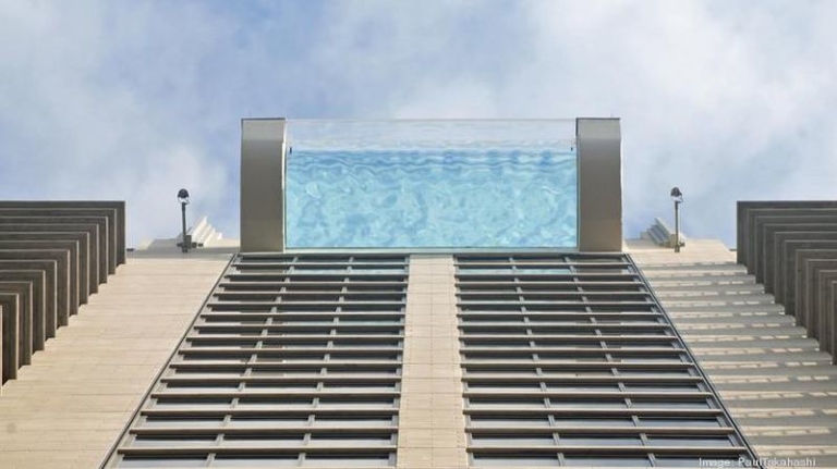 Market Square Tower’s glass sky pool floats 500 ft above the ground