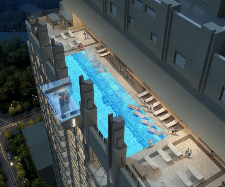 Market Square Tower’s glass sky pool floats 500 ft above the ground