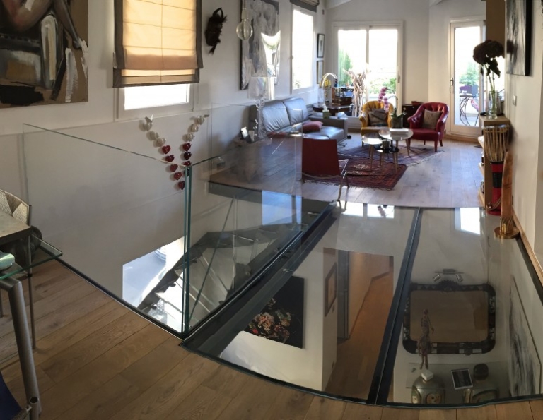 25 ideas to give your home interior a transparent appeal