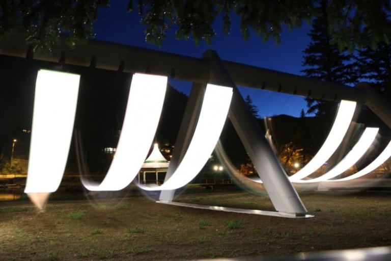 26 Unique Swings You'd Want in Your Backyard Right Now