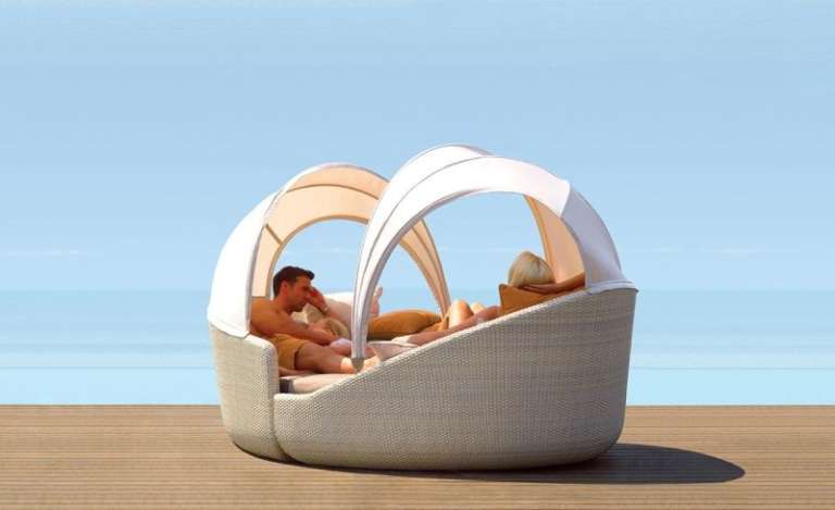 35 Unique Daybed Designs that Offer Comfort and Peace Under the Sun