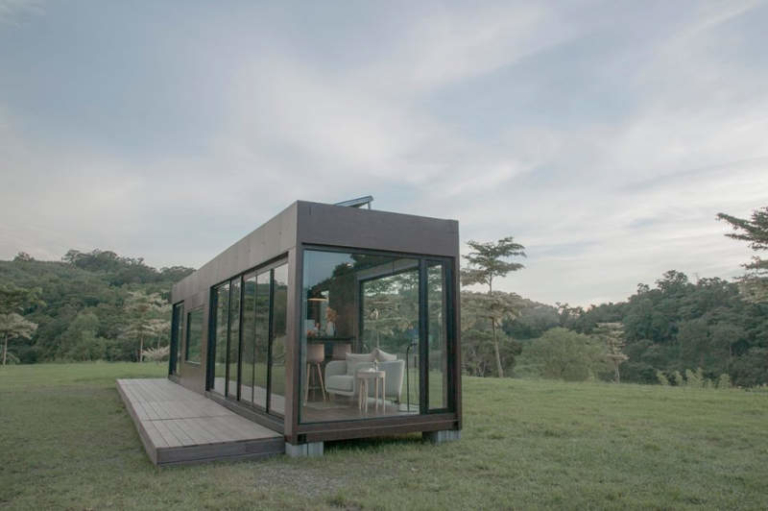 Living iHouse: Taiwan's first smart shipping container home