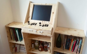 Retrogaming Arcade Cabinet has bookshelves and home bar - Homecrux