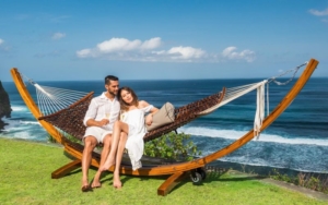 15 Impressive Hammock Design Ideas (Indoor/Outdoor)