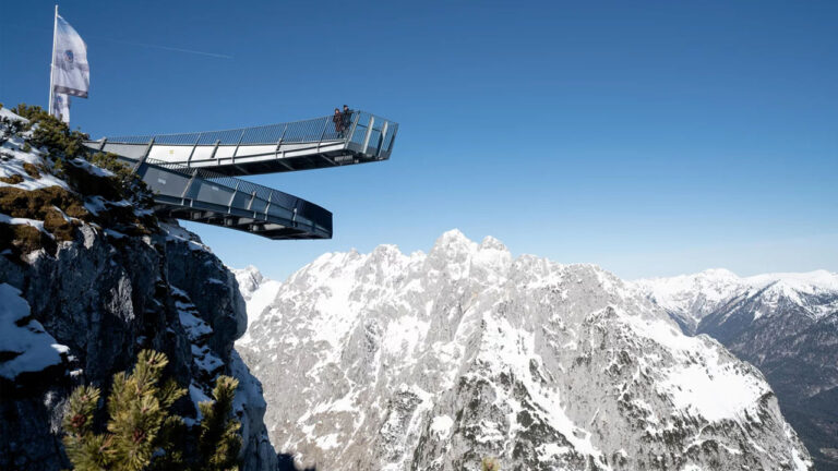 20+ Unique Viewing Platforms in The World