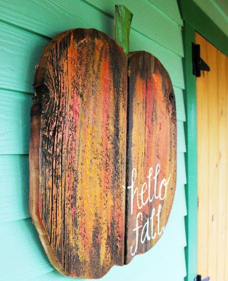 100+ Pallet Wood Halloween Decoration Ideas to Try in 2025