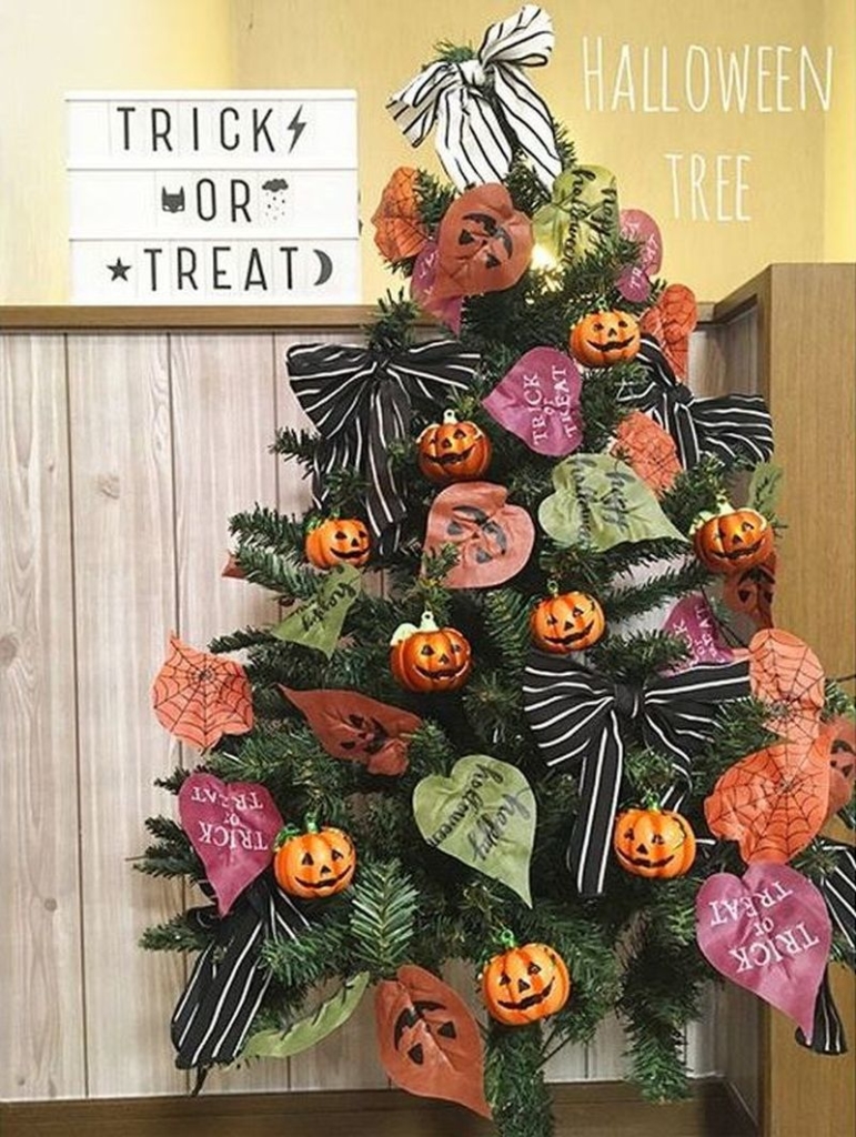 Crafty Halloween Trees That Can be Used for Christmas Too