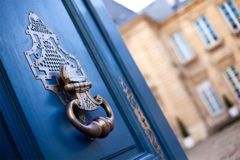 $15M Mega Mansion with Ballistic Doors & 30-Car Garage Hidden Behind ...