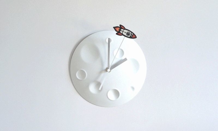 See time fly by with this funky Rocket Moon wall clock