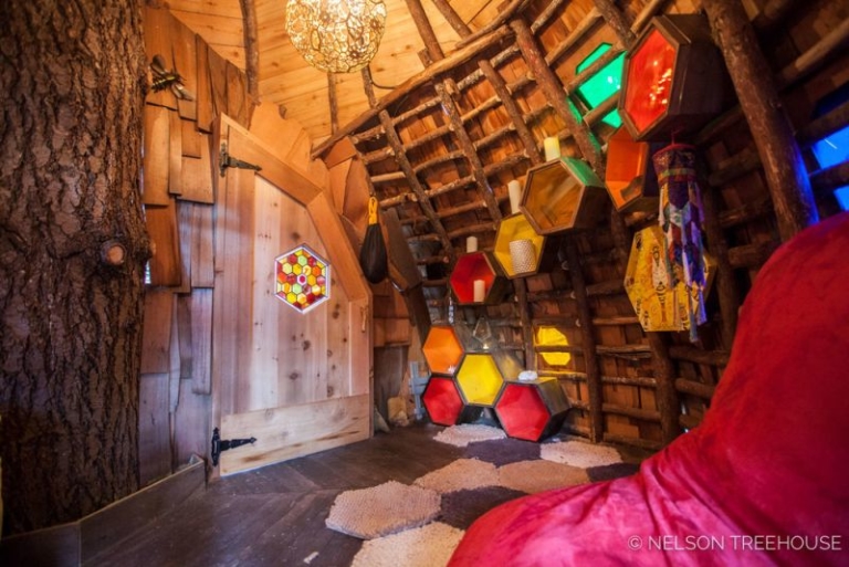 Beehive Treehouse by Pete Nelson is a Whimsical Masterpiece!