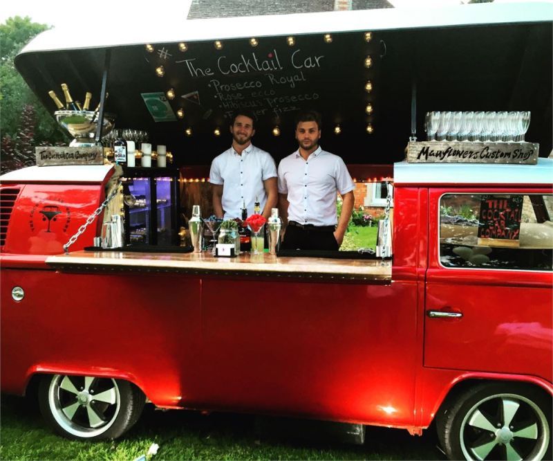 The Cocktail Car Travels Around the UK to Serve Celebratory Drinks