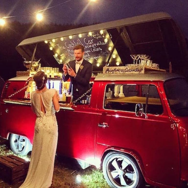 The Cocktail Car Travels Around the UK to Serve Celebratory Drinks
