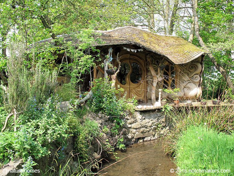 10 Best Cob Houses & the Benefits of Building One