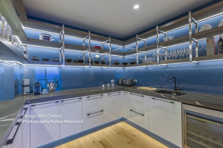 Mal Corboy's Kiwi-Style Kitchen Glows in the Dark