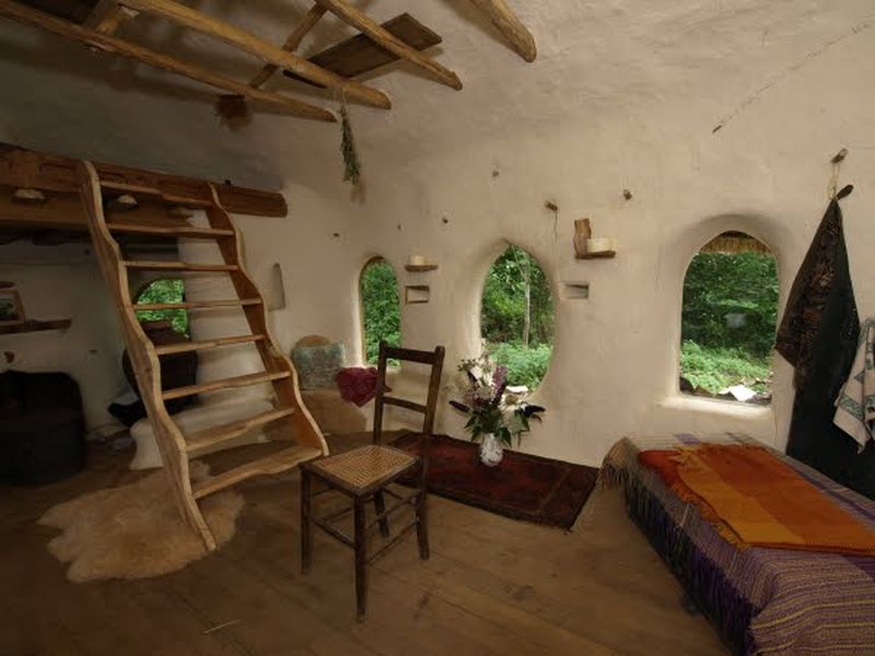 10 Best Cob Houses & the Benefits of Building One