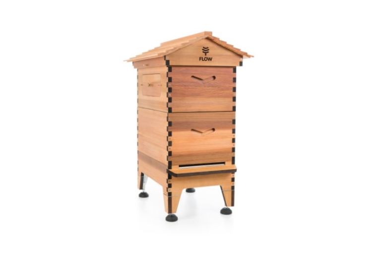 Self-Extracting Beehive Dispenses Honey Without Disturbing Bees